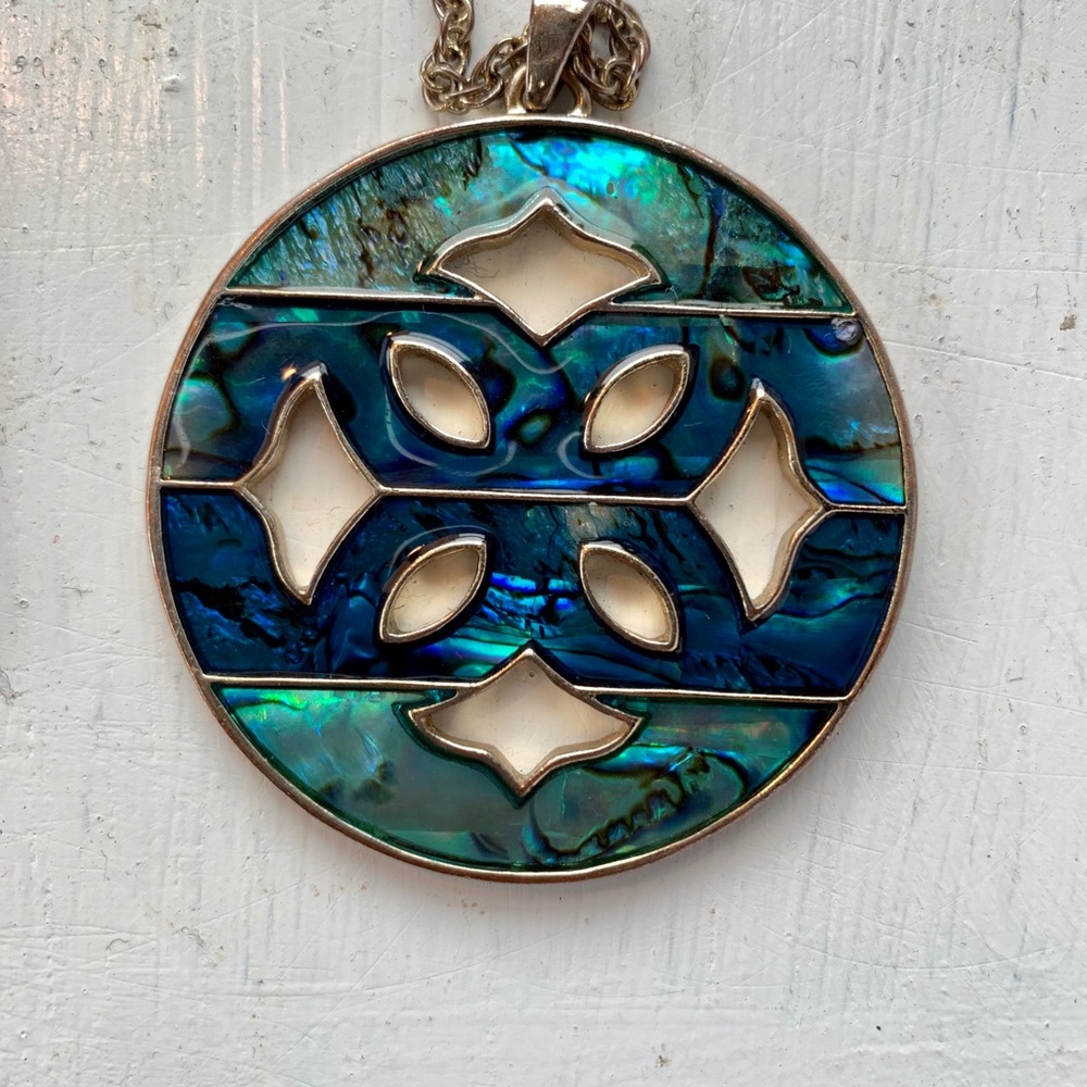 Beautiful Reversible Statement Pendant Necklace - Gem